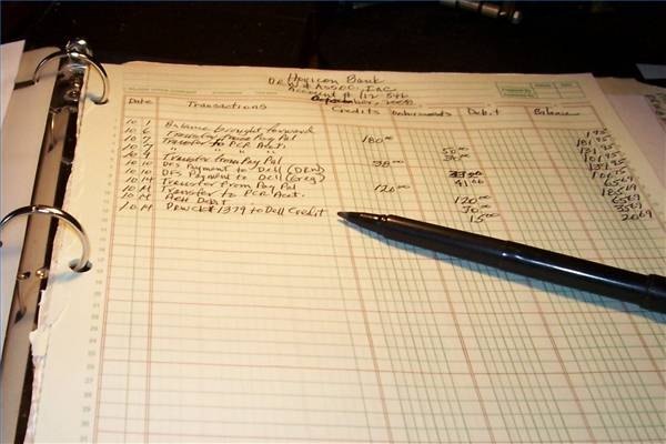 how-does-a-ledger-work