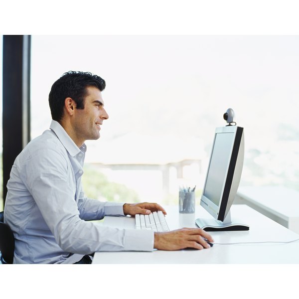 How Do I Transfer Saved Messages On Microsoft Outlook From One Computer