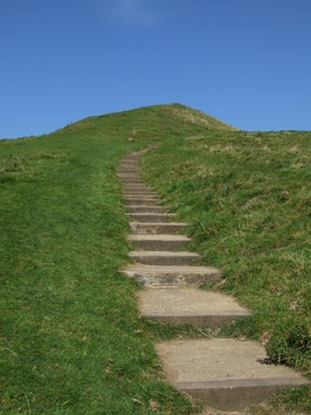 How to Build Paver Steps Into a Hillside | HomeSteady How to Build Paver Steps Into a Hillside | HomeSteady