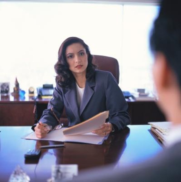 How To Respond To An Employee Evaluation Woman