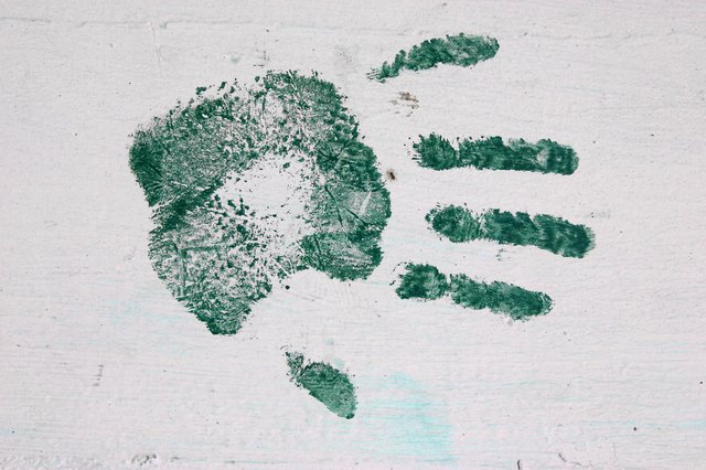 how-to-make-handprints-with-homemade-paint-ehow