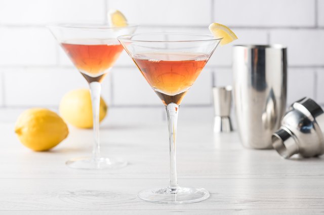 The Popular Mixed Drinks Of The 50s And 60s Leaftv