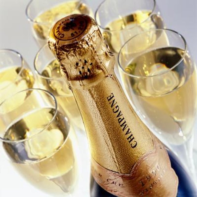 What Is the Difference Between Wine & Champagne? | Our Everyday Life What Is the Difference Between Wine & Champagne? | Our Everyday Life