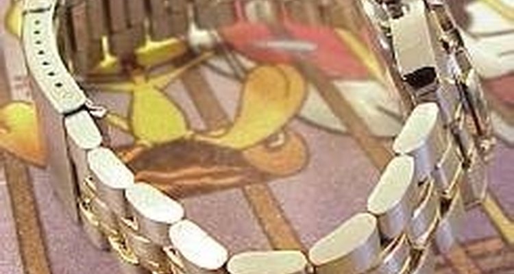 How To Remove Links In An Armitron Watch Our Everyday Life