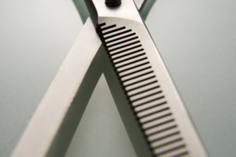 The Difference Between Blending & Thinning Shears | LEAFtv The Difference Between Blending & Thinning Shears | LEAFtv