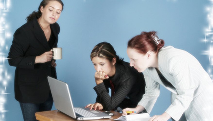 How Is Microsoft PowerPoint Used In Business Bizfluent how-is-microsoft-powerpoint-used-in-business-bizfluent
