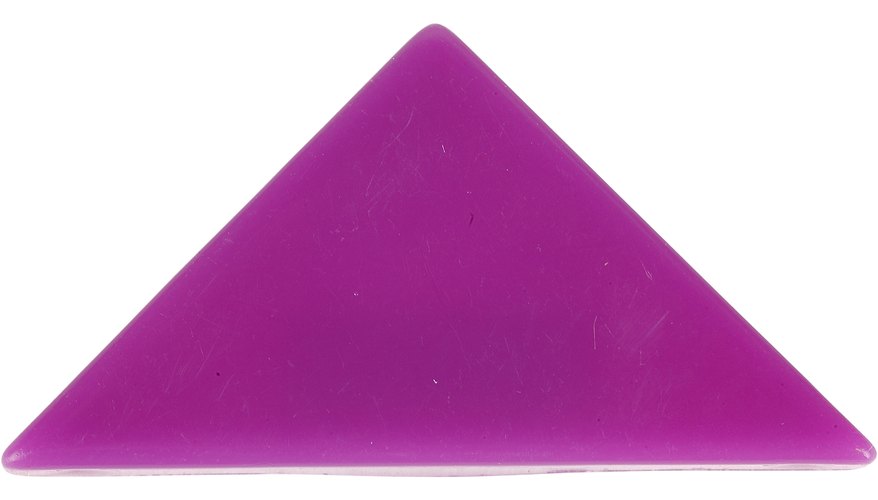How To Calculate Square Feet In A Triangle Sciencing