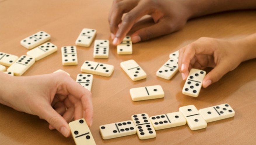How To Play The Chicken Foot Game Our Pastimes