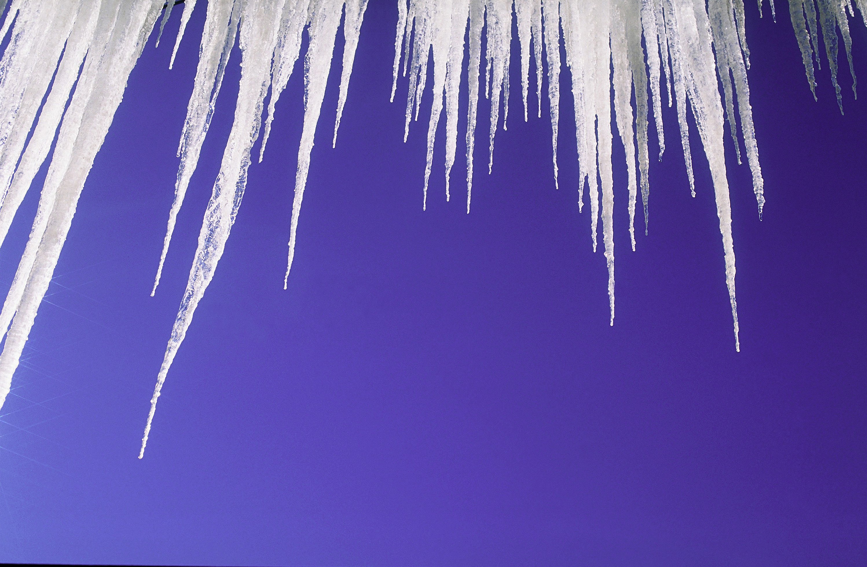 how-to-make-craft-icicles-ehow